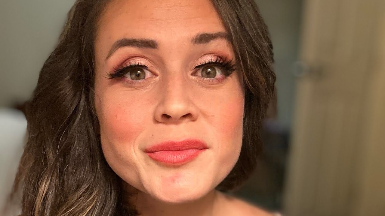 Applying Bikini Competition Makeup - YouTube