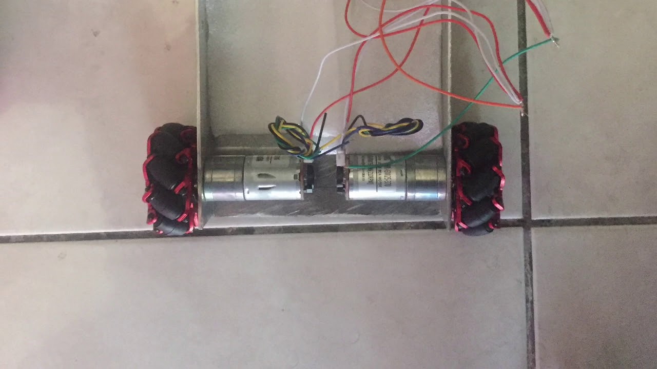 Arduino macnum wheel robot car - YouTube