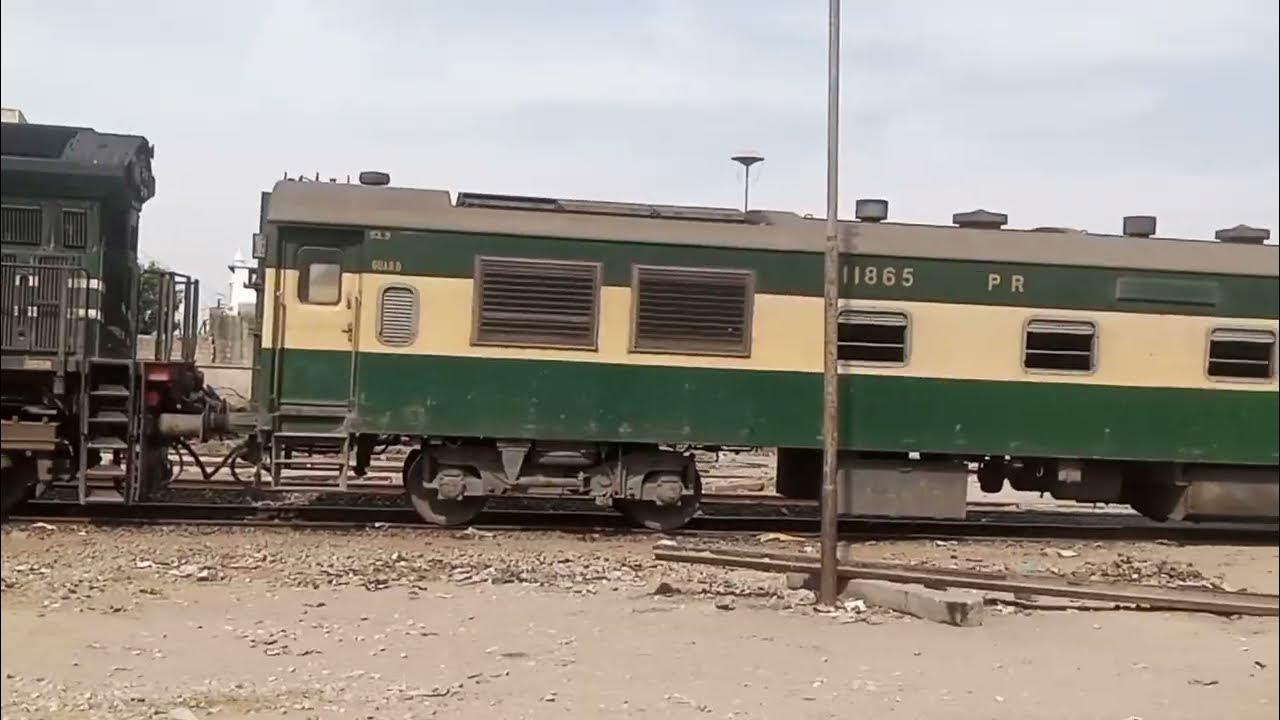 GEU-40-9010 with 46DN Pakistan Express Arr departure DRIGH ROAD Railways station ️ ️ ️ - YouTube