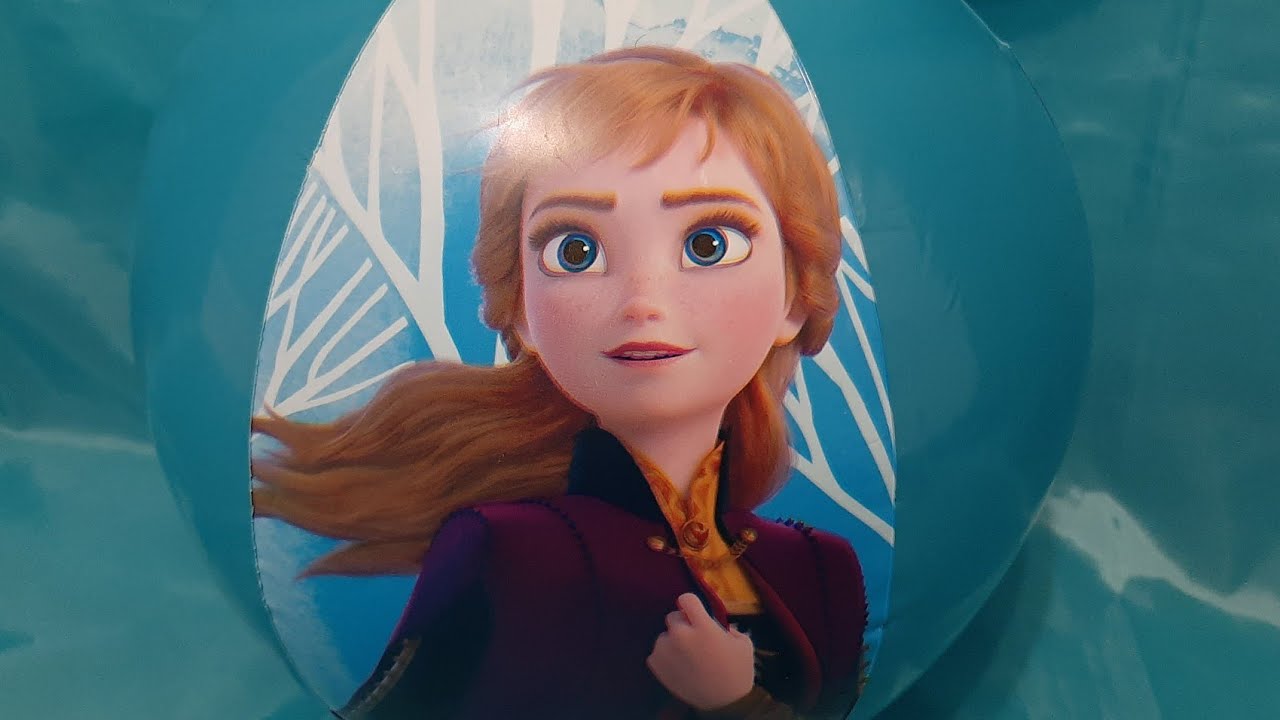 Frozen Princess Anna Beach Ball Inflating Amazing Fun!! - YouTube
