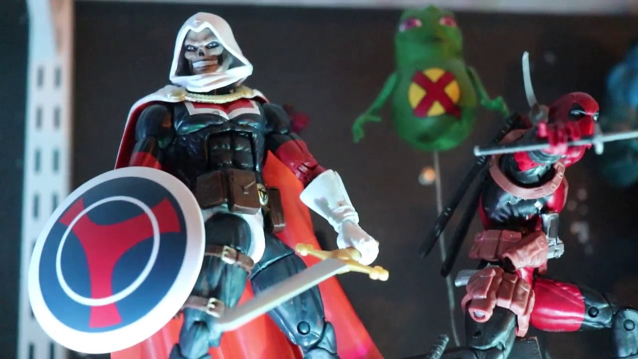 CREATING A NEW MARVEL LEGENDS DISPLAY - YouTube