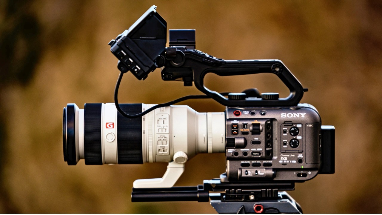 TOP 5 Best Cinema Camera For Filmmaking For 2026 - YouTube
