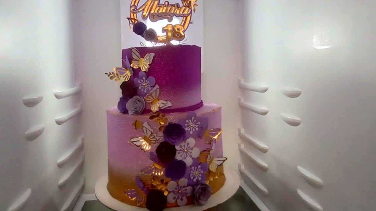 Bolo Roxo De 18 Anos