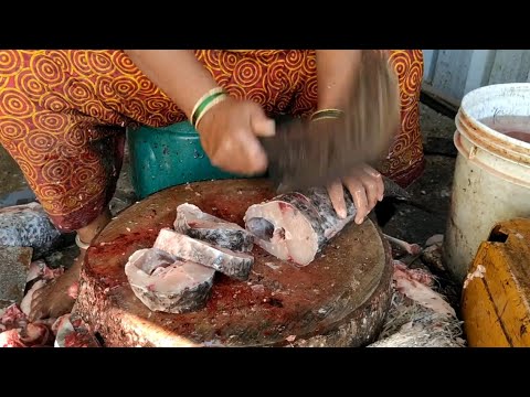 Amazing Big Fish cutting Skills by Village Woman|Big Live Fish|Village ...