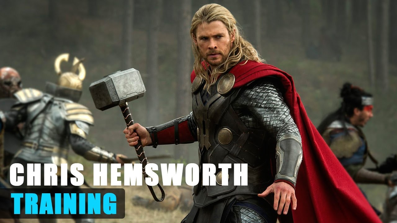 Chris Hemsworth training for THOR: Ragnarok - YouTube