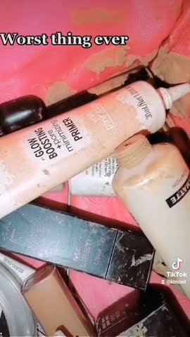 Makeup mess😭 - YouTube