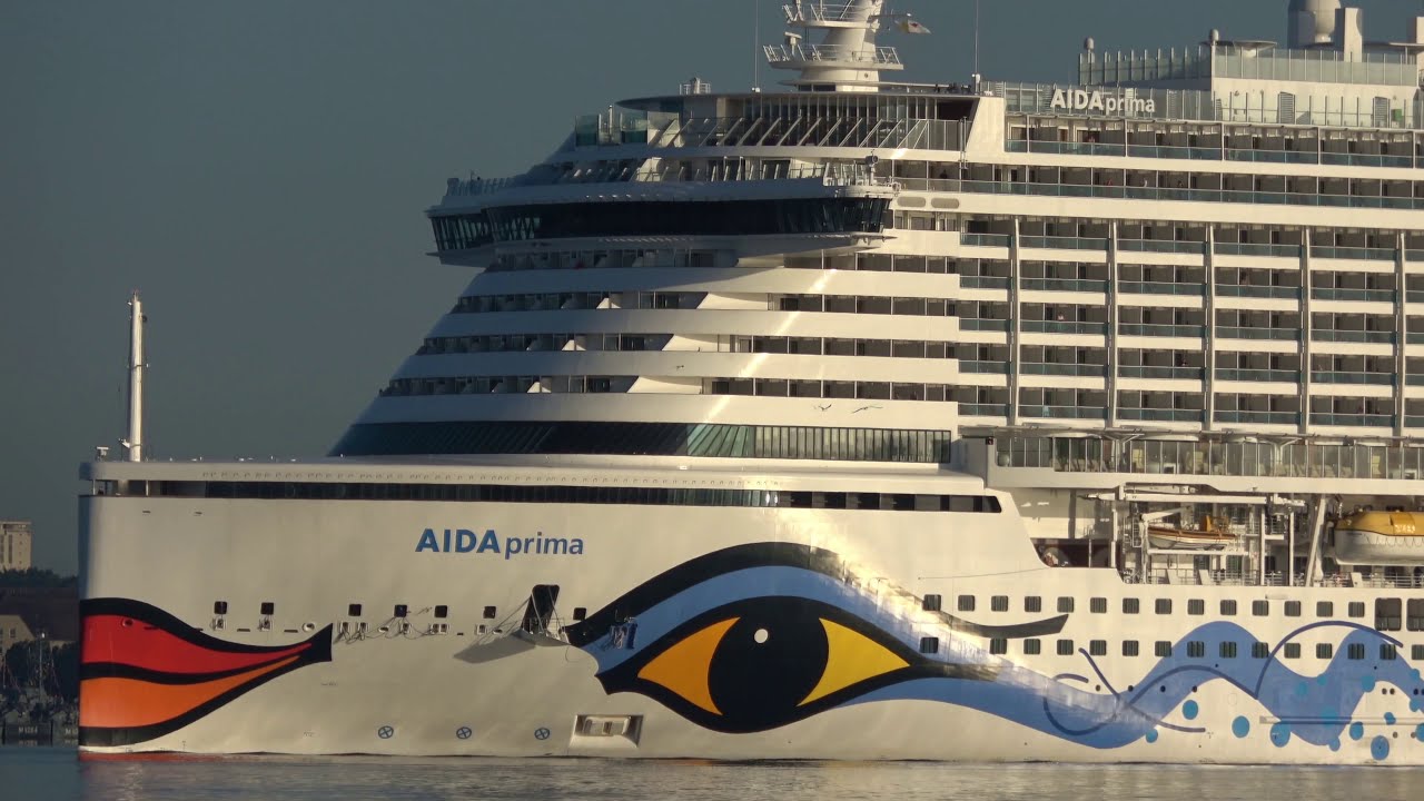 AIDAprima 2019 in Kiel| Größtes AIDA Schiff in Kiel - YouTube