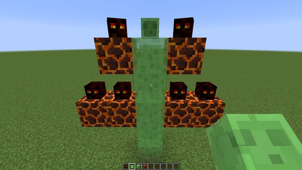what if you create a PYRAMID SLIME in MINECRAFT - YouTube
