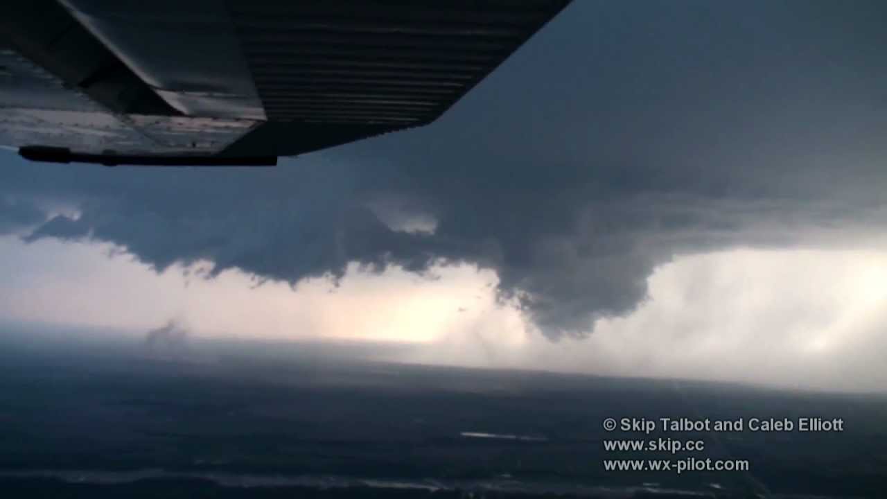 Aerial Storm Chasing Over Omaha - YouTube