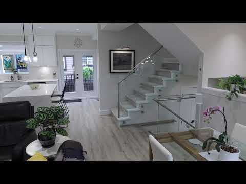 2-608 Ewen Avenue, New Westminster