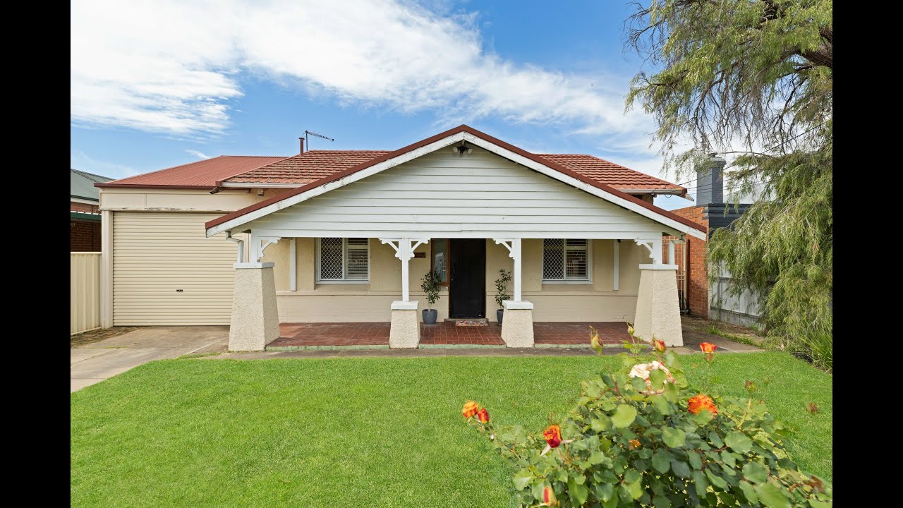 8 Lincoln Avenue, Plympton | Adam Keane - YouTube