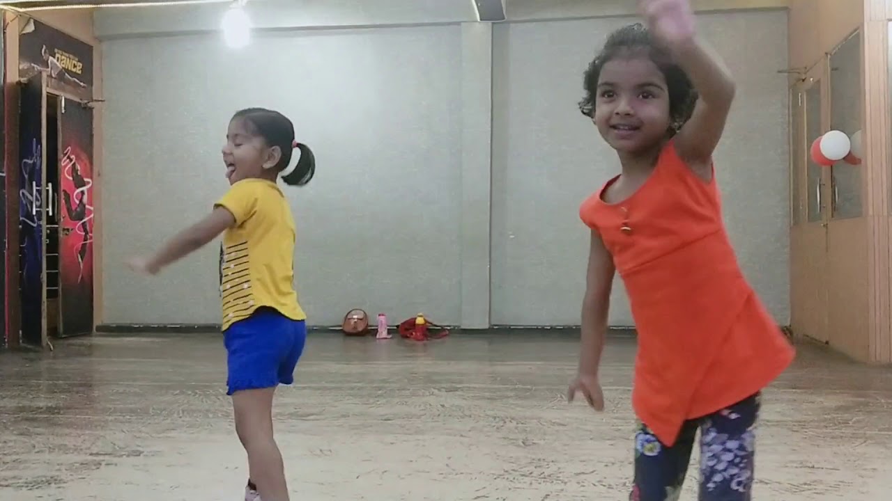 Rowdy Baby Kids Dance Steps - YouTube