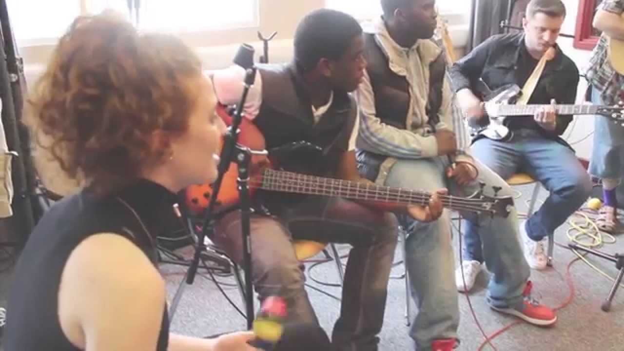 Tunmarsh: The Music Centre - YouTube