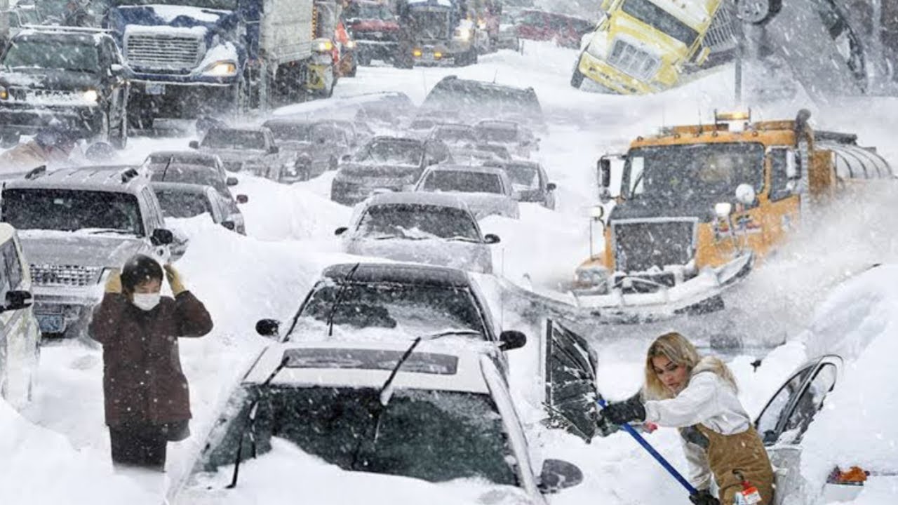 Apocalyptic winter storm in Buffalo! Blizzard, wind storm and extreme ...