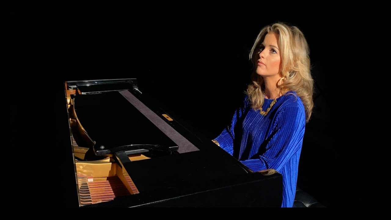 Marsha Malènko - Music is the key to humanity - YouTube