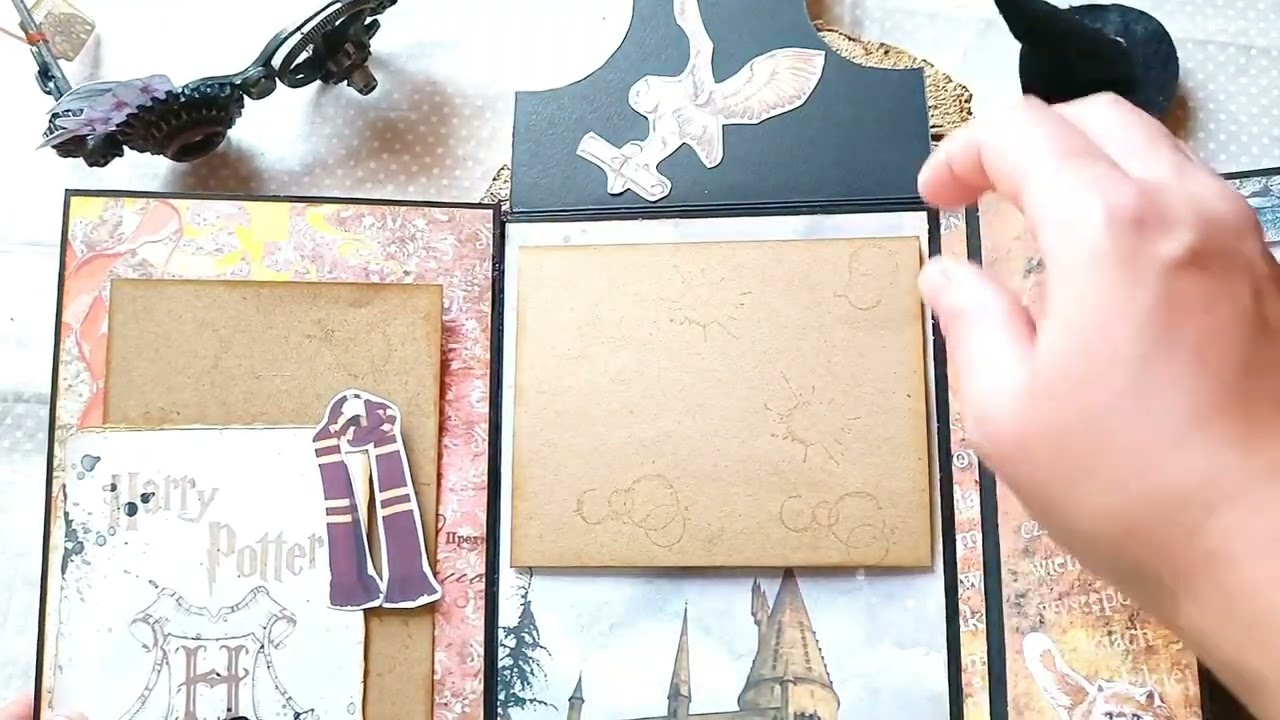 Présentation d'un album " Mystère et sortilège" - YouTube