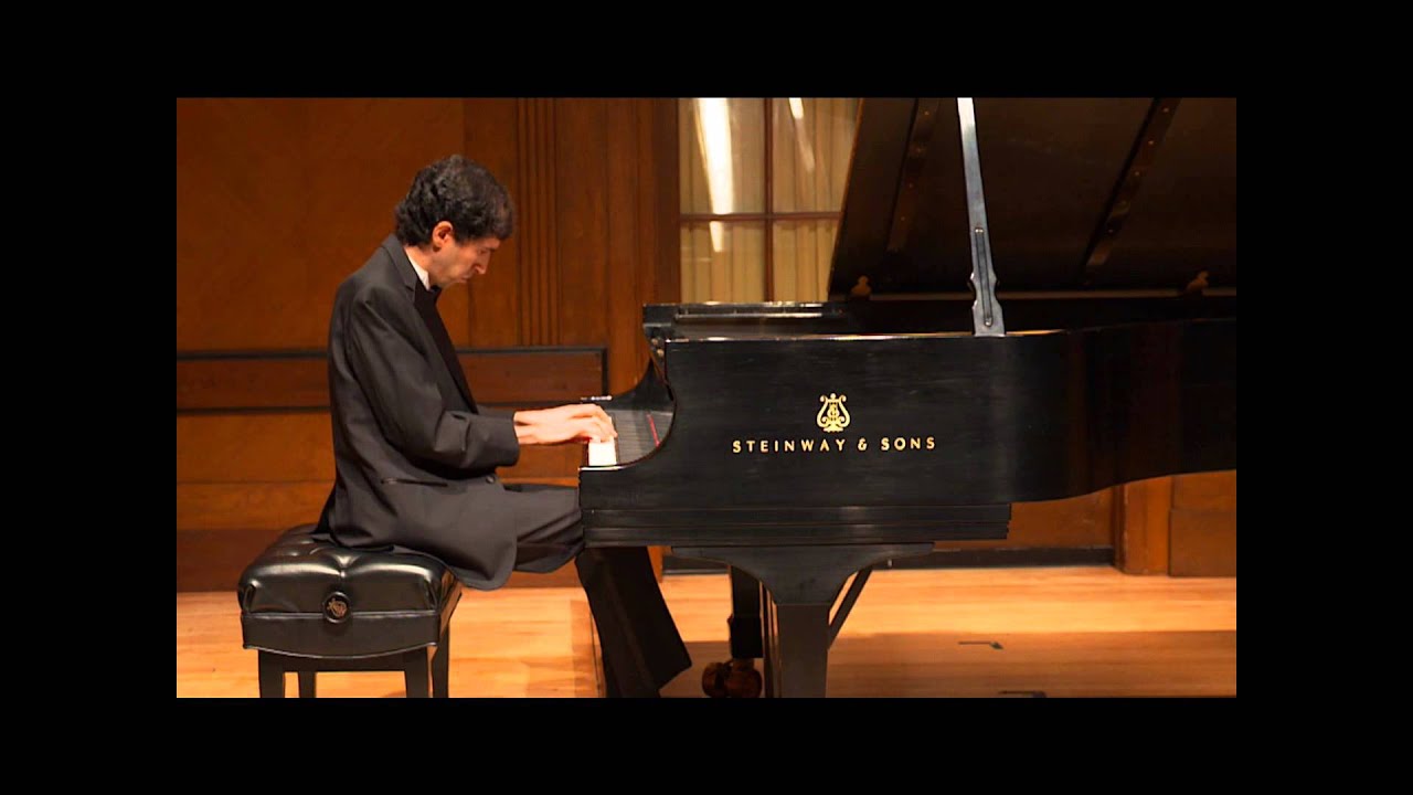 Noam Sivan: Baroque Improvisation - YouTube