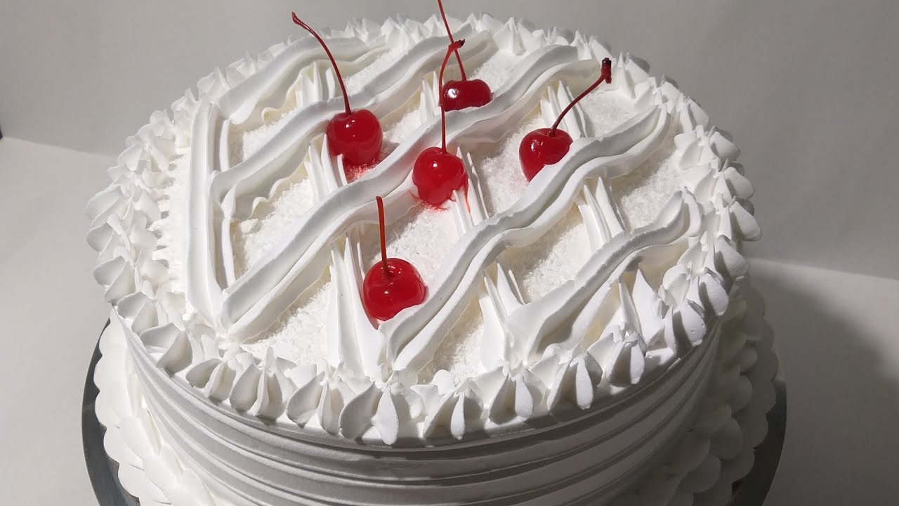 Pastel con chantilly y coco! - YouTube