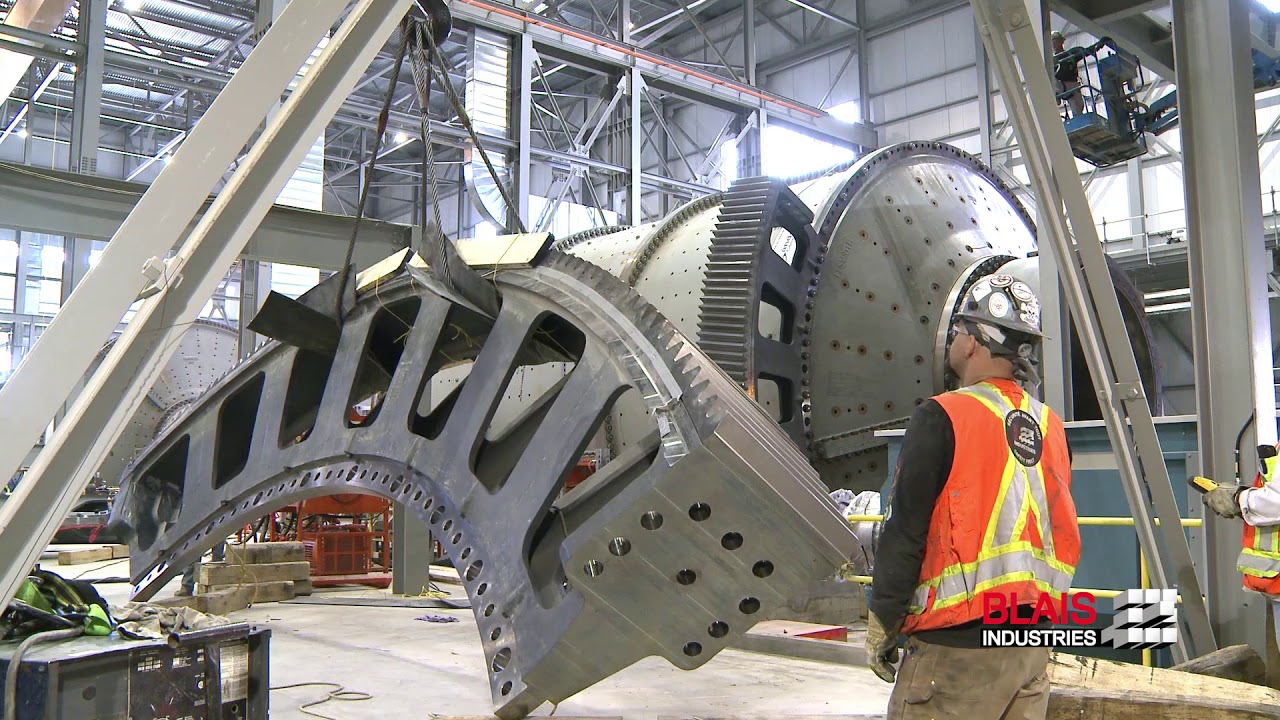 Projet Detour Lake/Detour Lake Project - YouTube