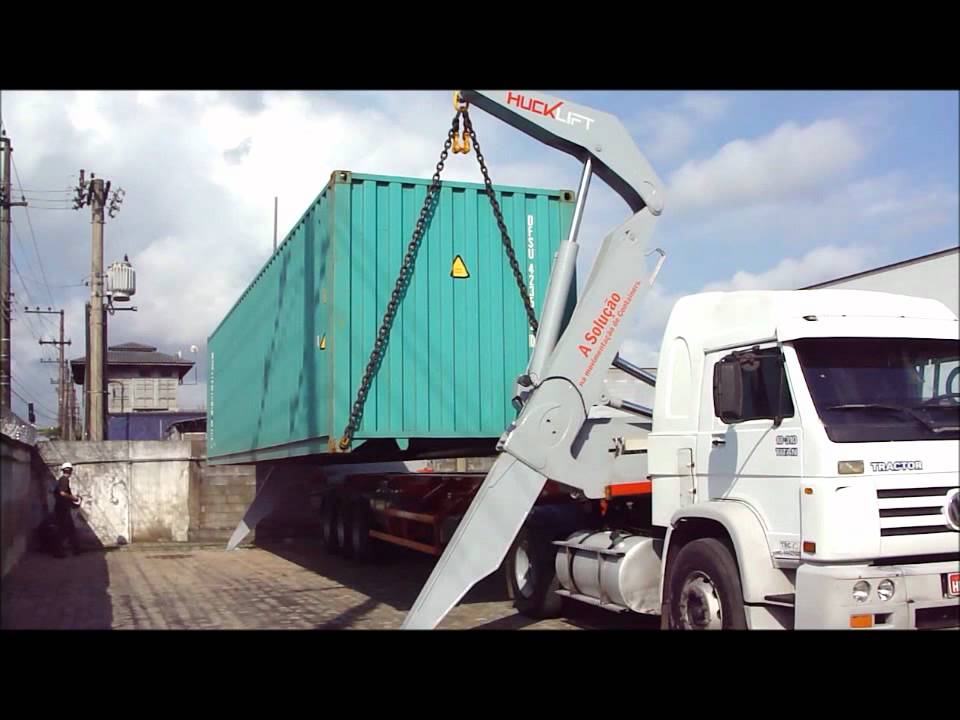 HUCKLIFT CARREGANDO E DESCARREGANDO CONTAINER 40'.wmv - YouTube