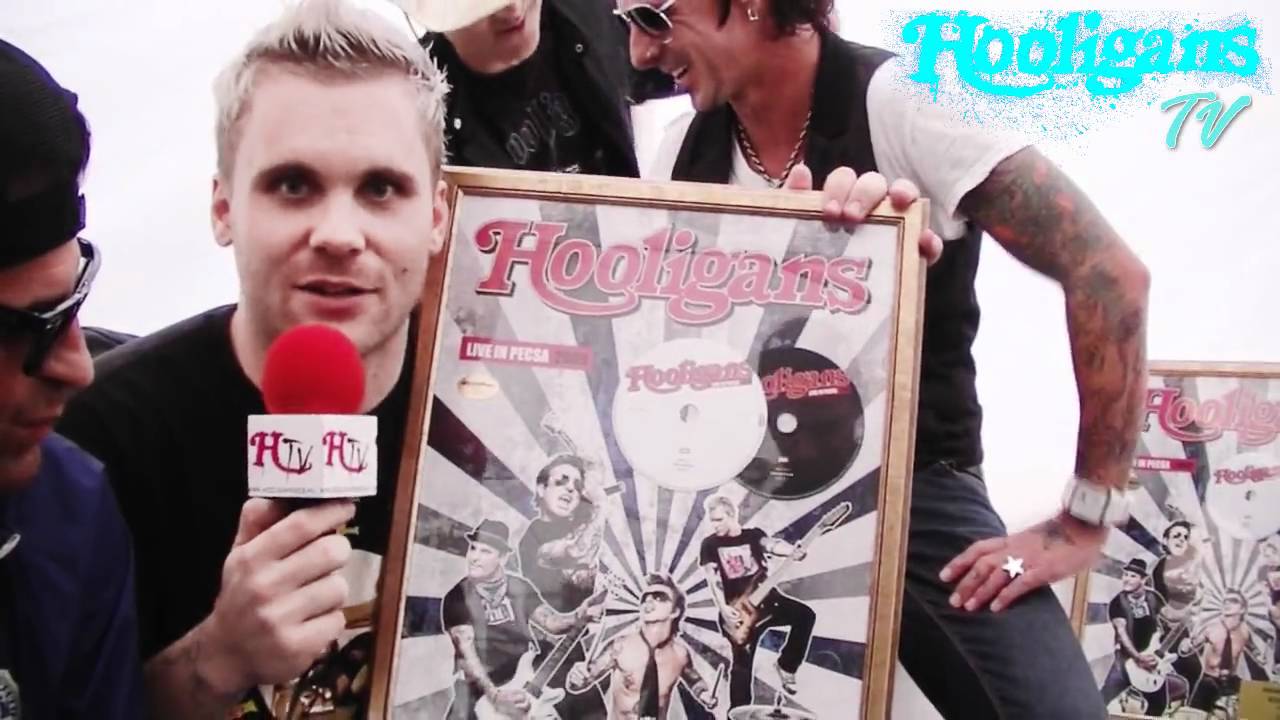 Hooligans TV - Arany DVD - YouTube