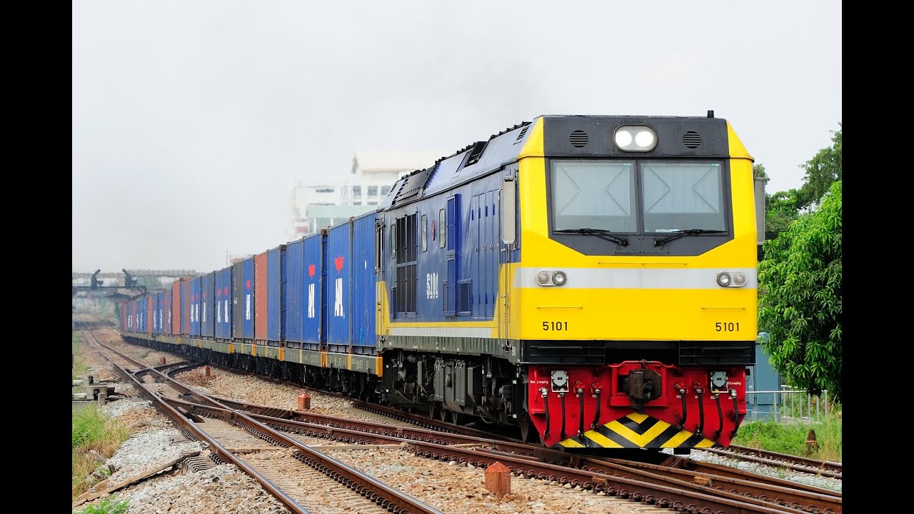 CSR SDA3 no.5101 - container train no.843 ICD Ladkrabang - Laem Chabang ...