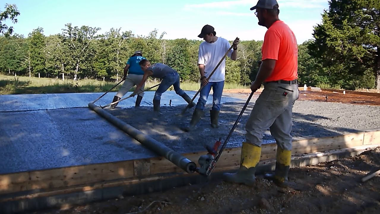 Spinscreed strike off floor the easy way 3 - YouTube