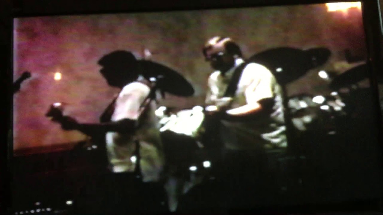 Tribune Circulators Band / Sharp Dressed Man / 1985 - YouTube