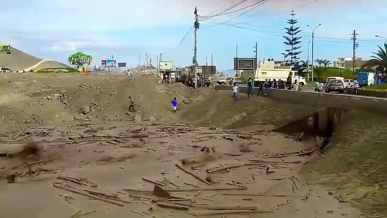 DISASTER IN PERU 2017 - YouTube