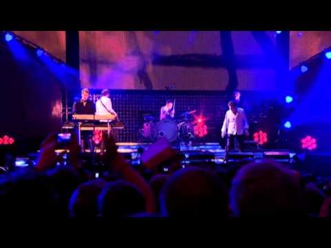 'The Living Daylights' Live at the Oslo Spektrum
