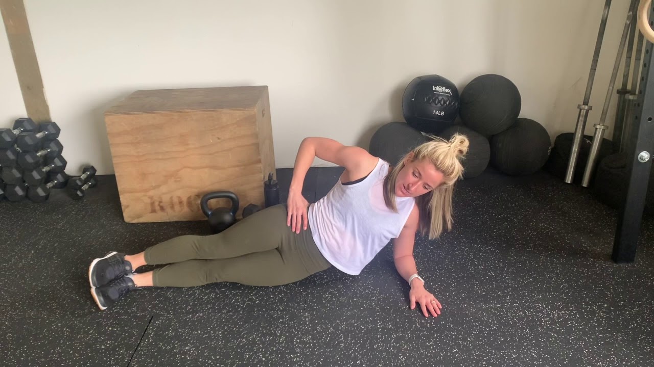Side Plank Hip Bridge - YouTube