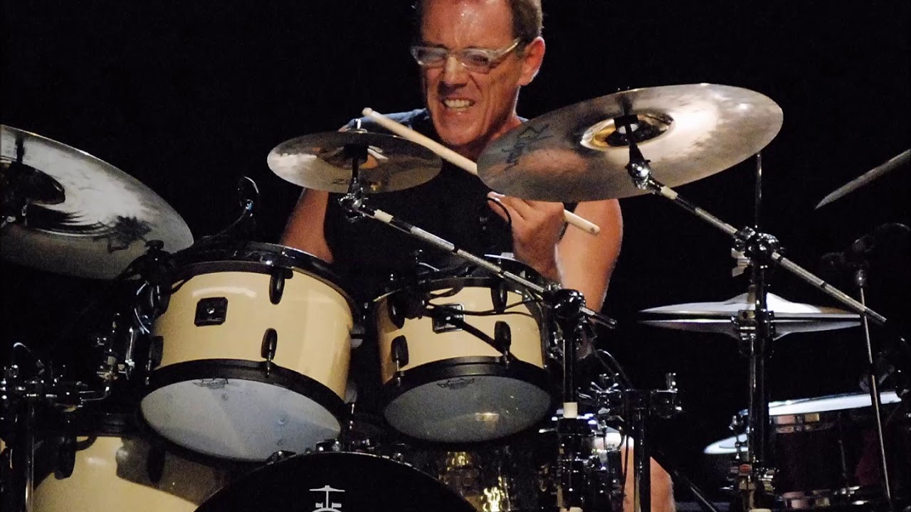 Vinnie Colaiuta drum solo (with Mike Landau ,David Garfield ,Neil ...