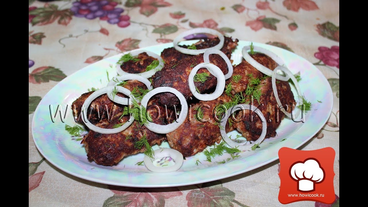 Chevapchichi and Pleskavica (Serbian cuisine) - YouTube