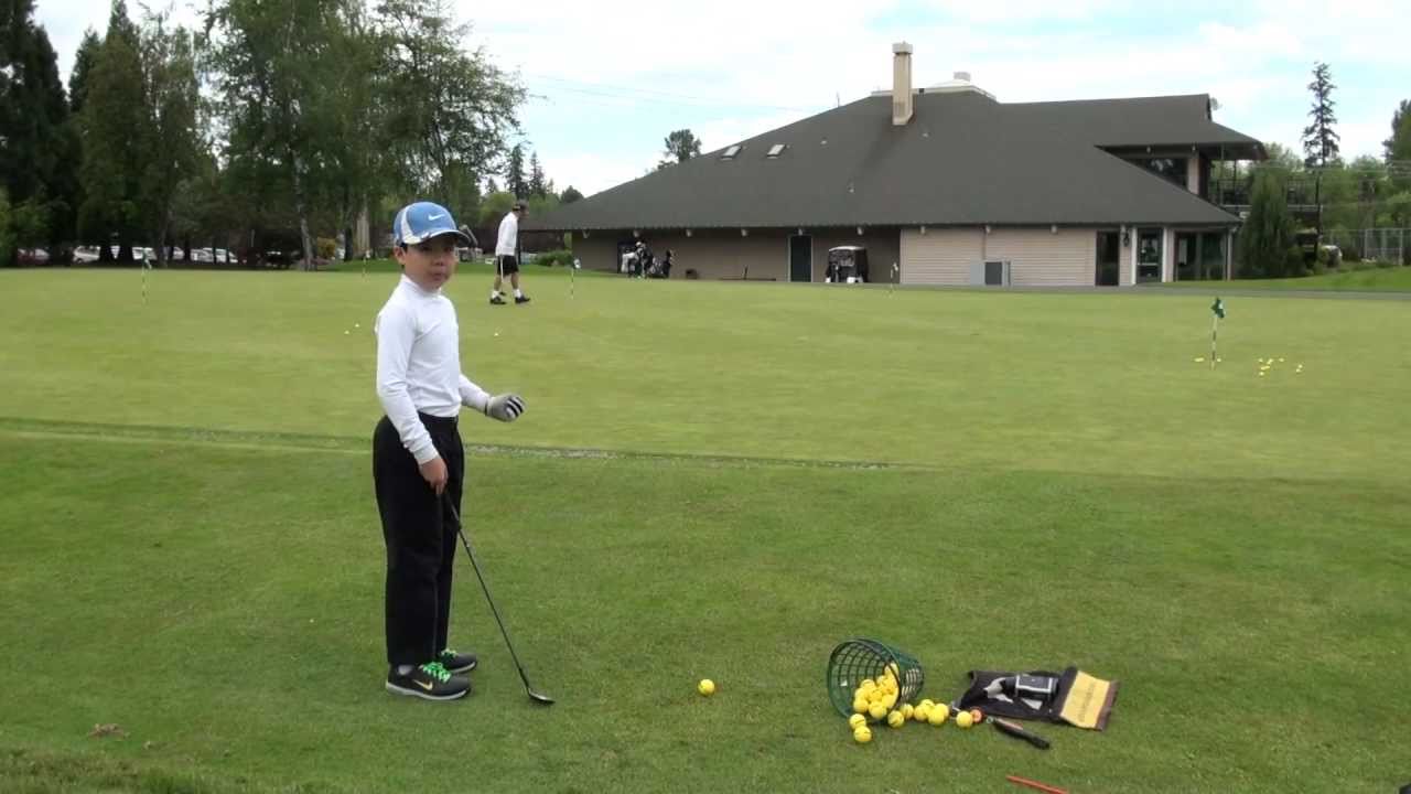 LW Distance Control - How I Play Golf (Ethan Chung) - YouTube