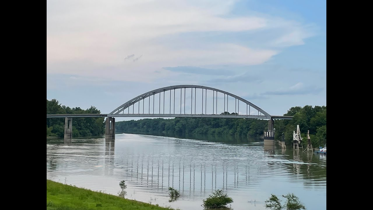 Dondie's White River Princess, Des Arc, Arkansas - YouTube