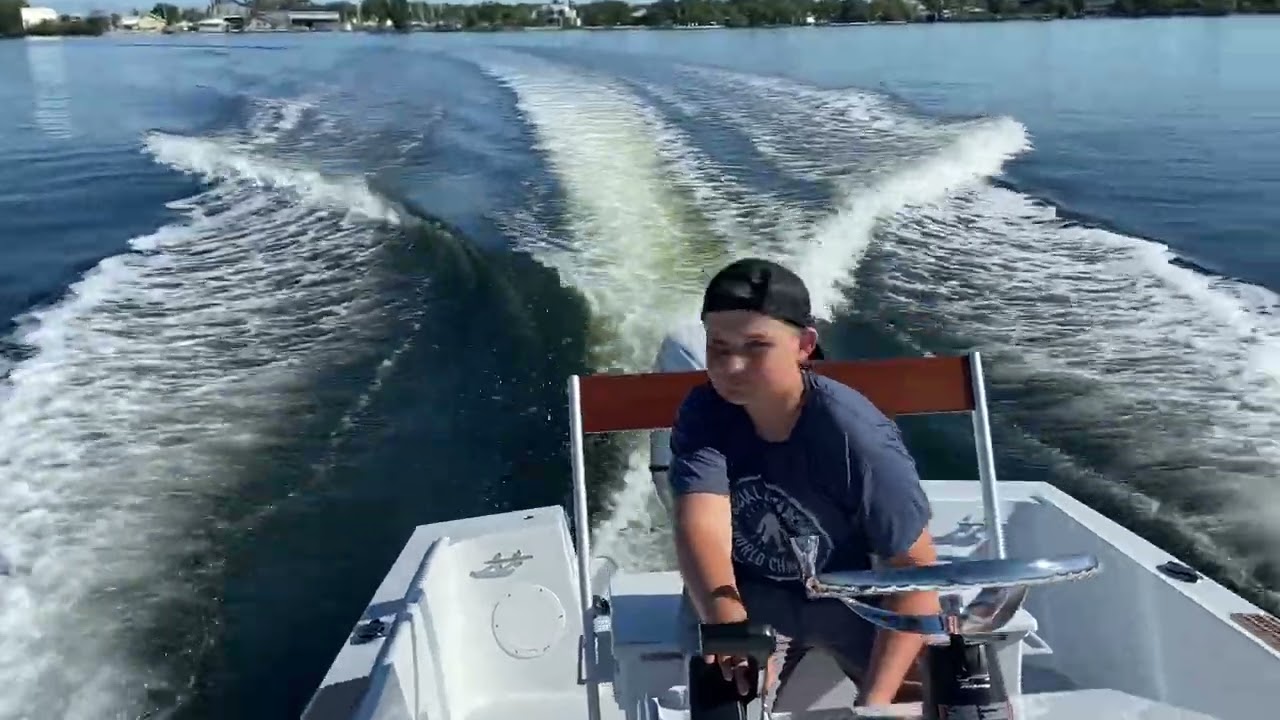 17 Mako Restoration with new 115 Suzuki - YouTube