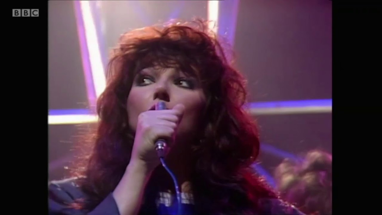 Kate Bush - Running Up That Hill - YouTube