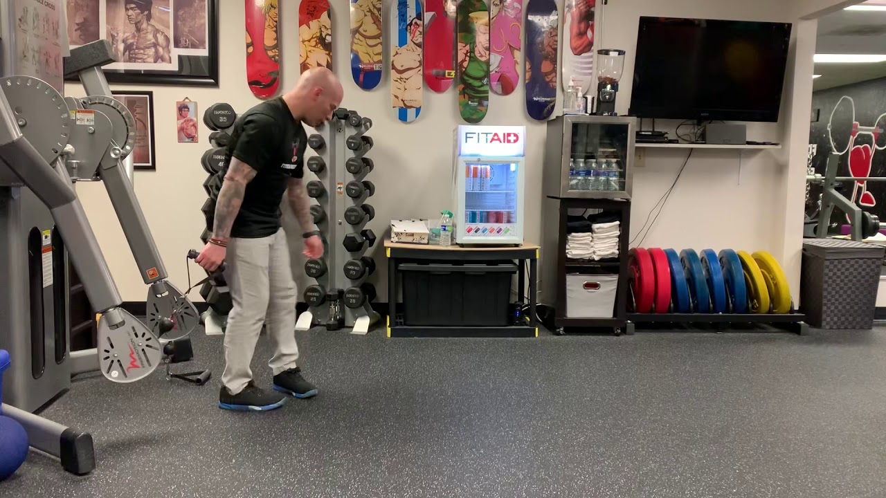 Staggered Stance Straight Arm Cable Extension-2 Arms - YouTube