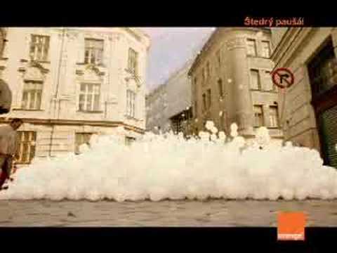 Cool TV ad - Snow in summer