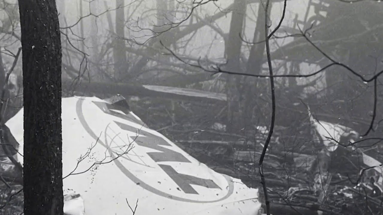 Virginia town honors TWA Flight 514 victims | NBC4 Washington - YouTube