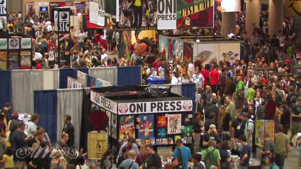 San Diego Comic-Con 2008: Booths and Crowds - YouTube