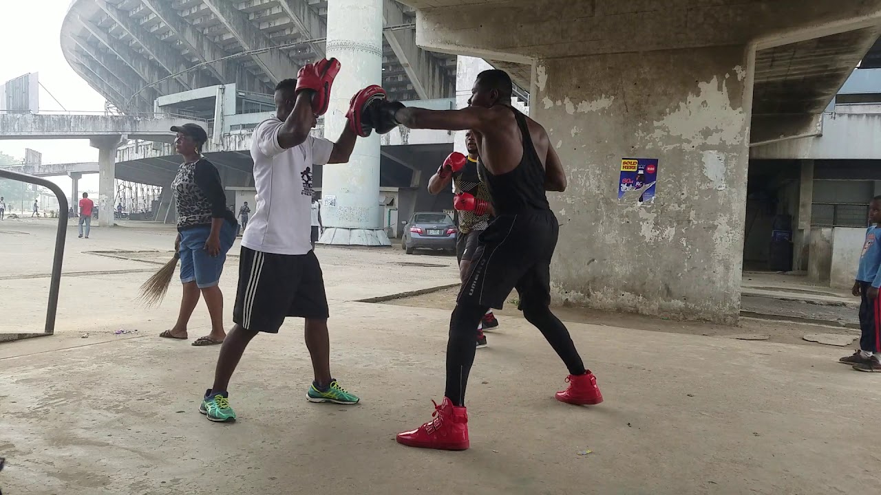 Pad work drills 4 - YouTube