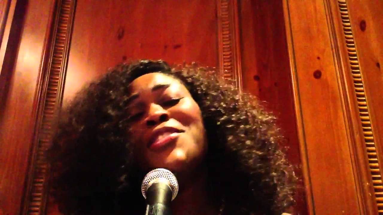Akia Knowles- rehearsal girl from ipanema - YouTube