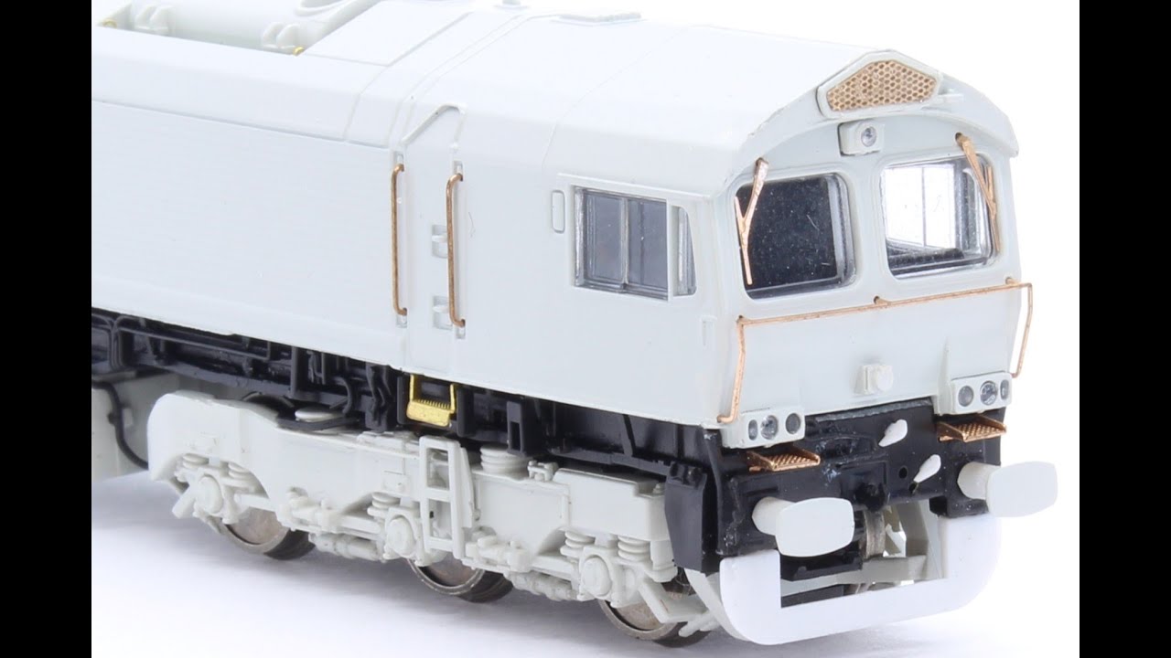 Revolution Trains launches N gauge Class 66 - YouTube