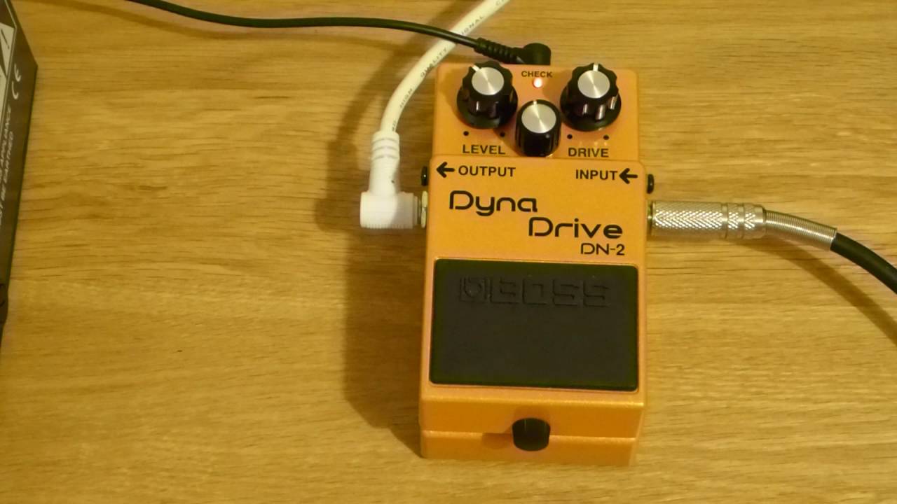 Boss DN-2 Dyna Drive (Bass) - YouTube