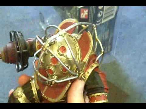 Bioshock 2 Elite Bouncer Figure Review - YouTube