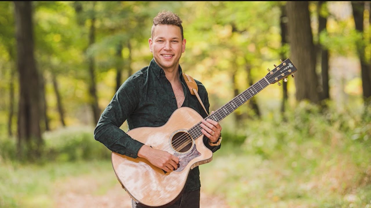 Nyberg: Meet Connecticut's 19th state troubadour - YouTube