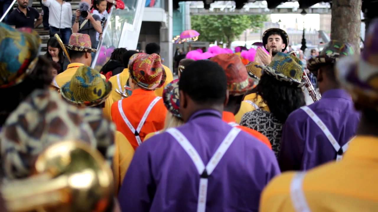 Kinetika Bloco 2014 Playing For Real: On The Road - YouTube