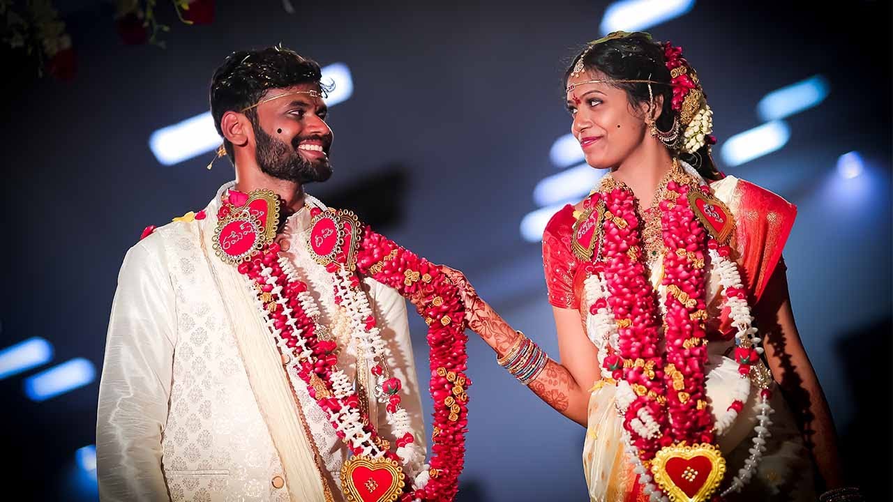 Telugu Cinematic Wedding video of Ramesh with Deepthi - YouTube