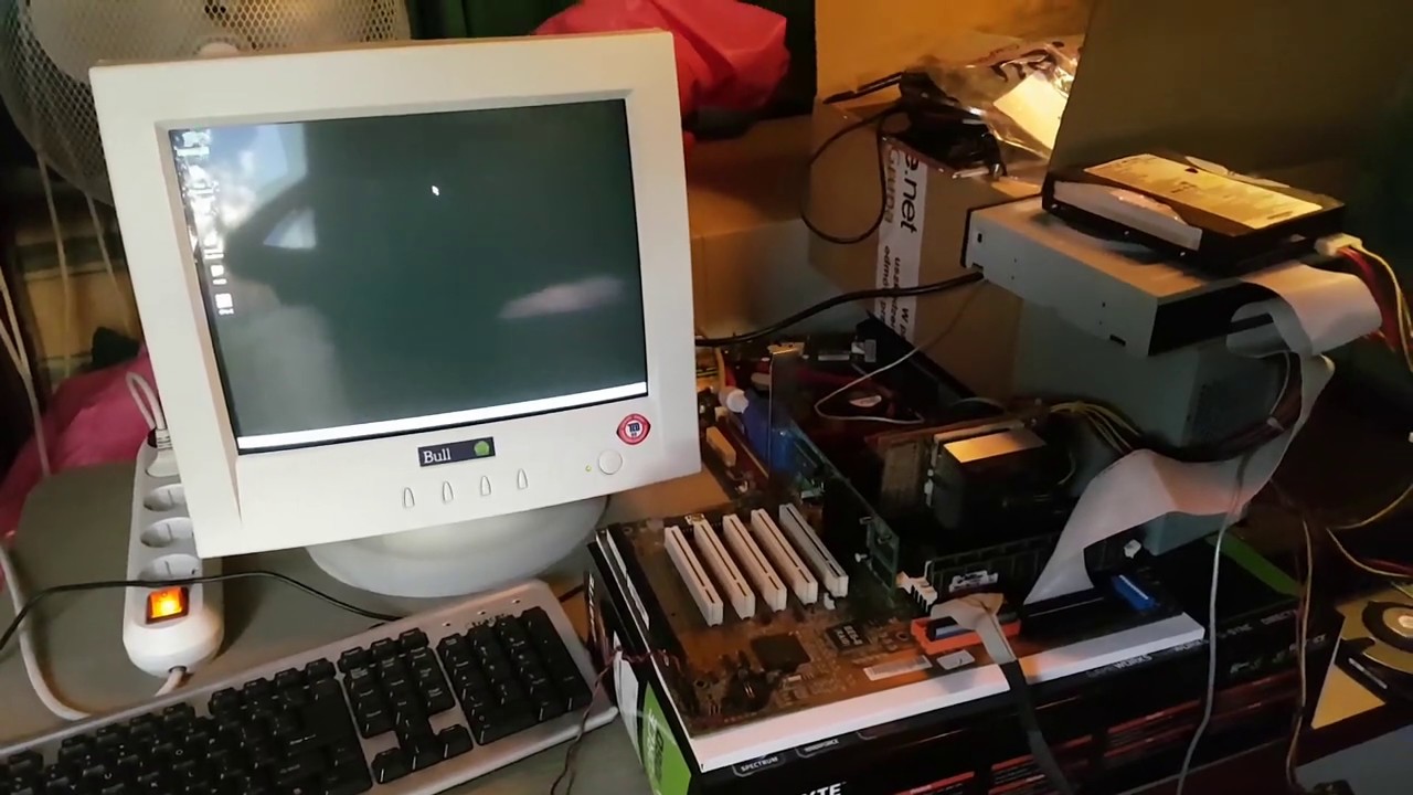 Intel Celeron 667MHz Coppermine-128 PGA370/Slot 1 on Abit BE6-II v2.0 ...